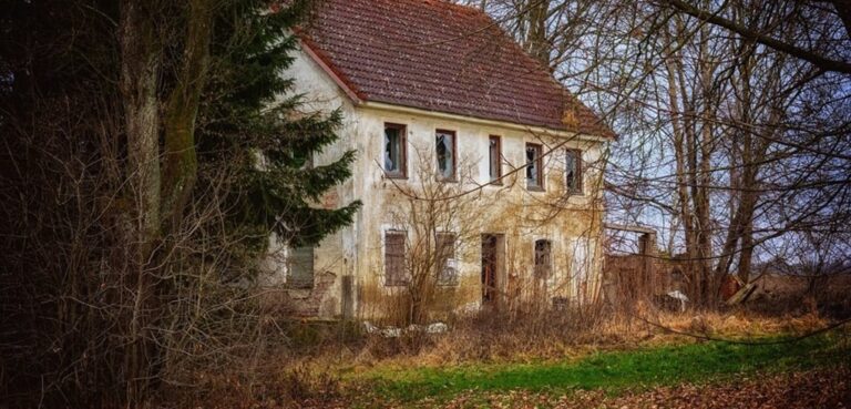Mortgages on Uninhabitable Property | John Charcol